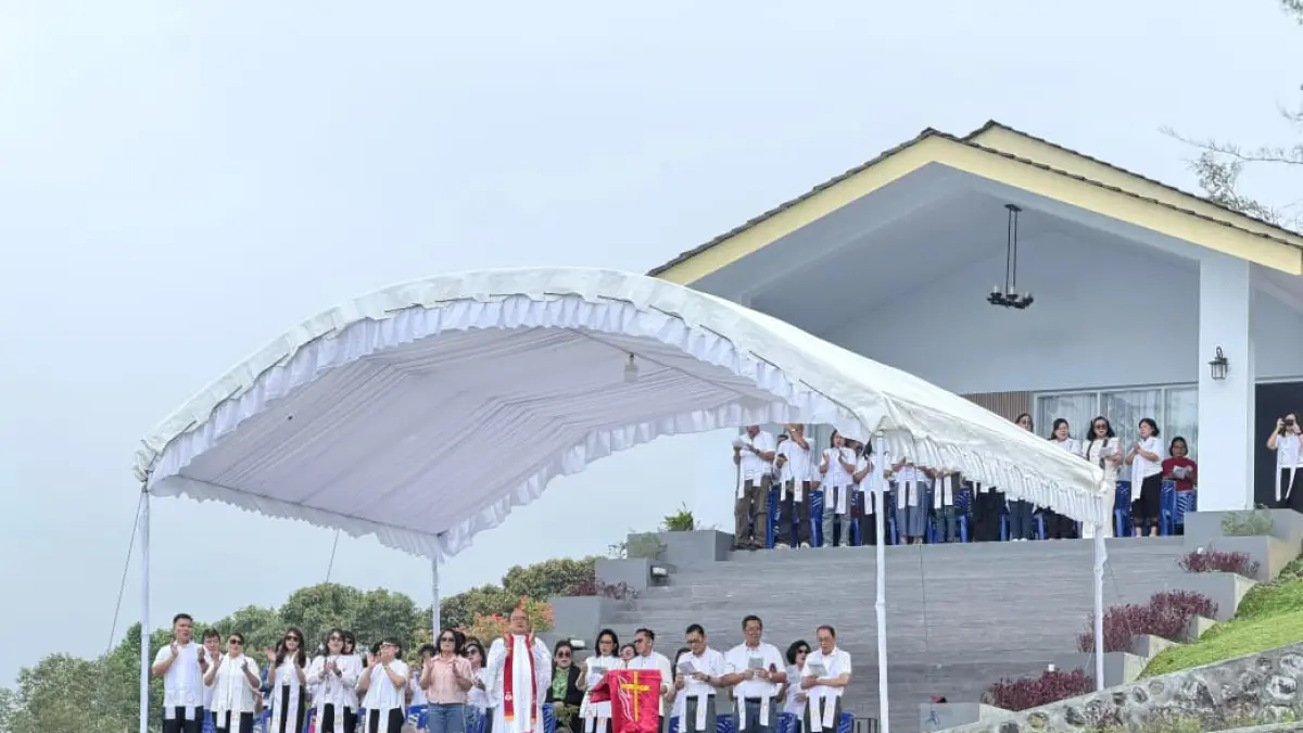 GMIM Bukit Moria Rike Rayakan Kenaikan Yesus Kristus di Kartika’s ...